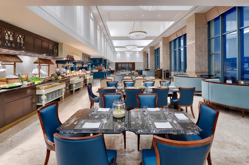 Khám phá Đà Nẵng sôi động tại khách sạn Four Points by Sheraton - iVIVU.com