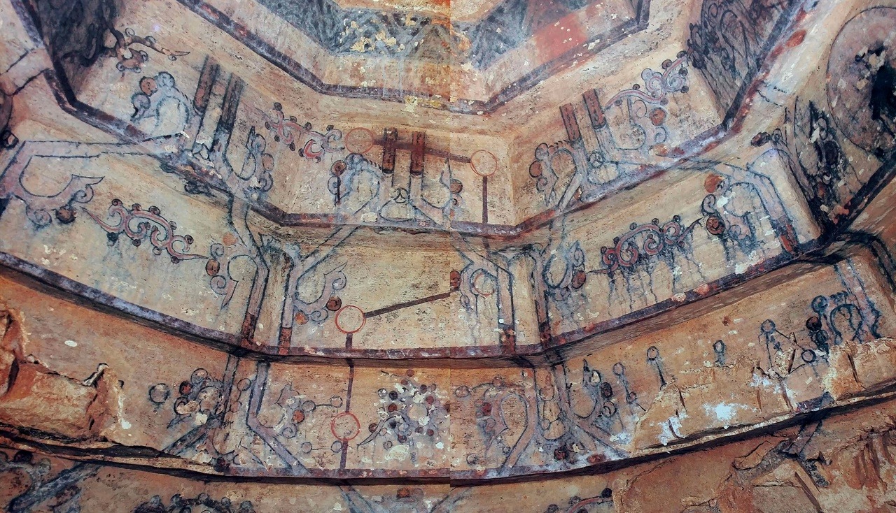 Tàn tích về thành quách cổ vương quốc Cao Câu Ly - iVIVU.com