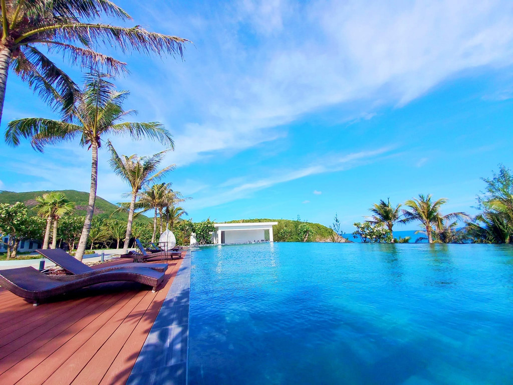 Ngắm trọn "view sơn thủy" đẹp như mơ tại Orson Hotel & Resort Côn Đảo ...