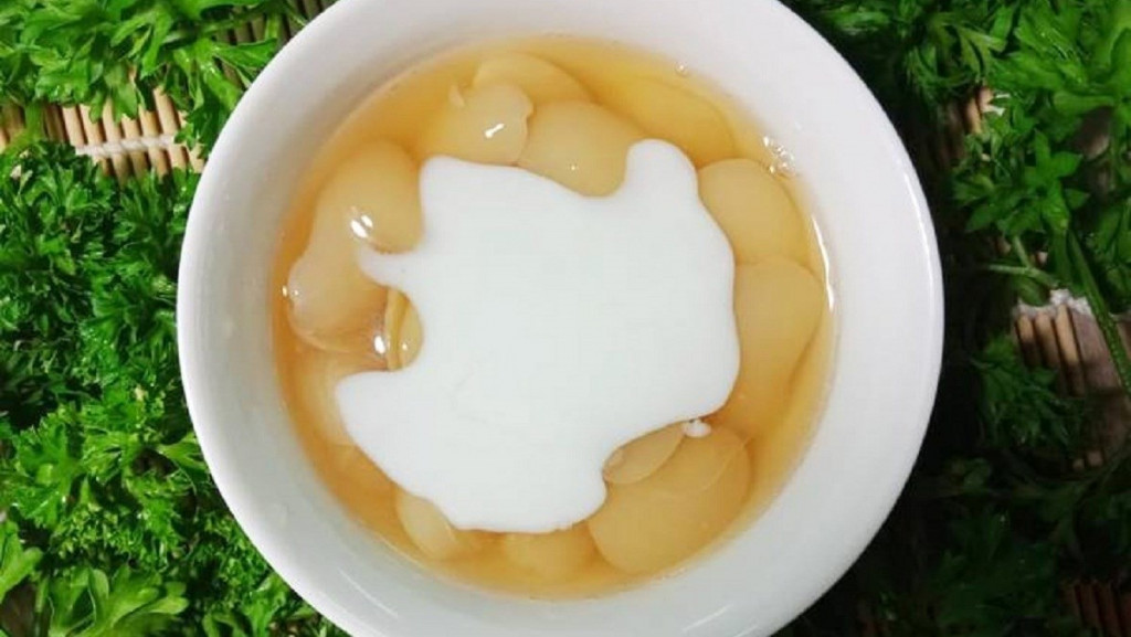 Top 10 món chè Huế hấp dẫn chinh phục mọi thực khách - iVIVU.com