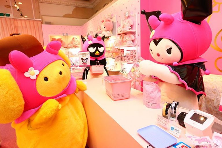 Hòa mình vào thế giới cổ tích tại công viên Tokyo Sanrio Puroland