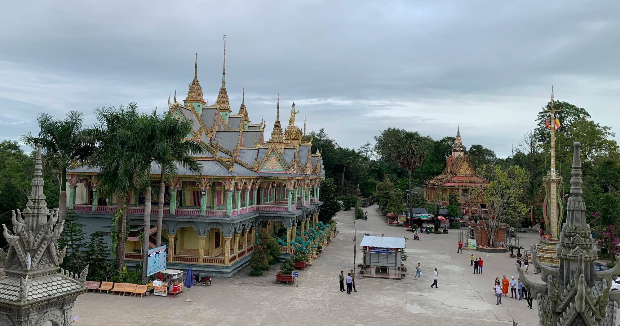 Chùa Som Rong Sóc Trăng có tượng Phật nằm lớn nhất Việt Nam