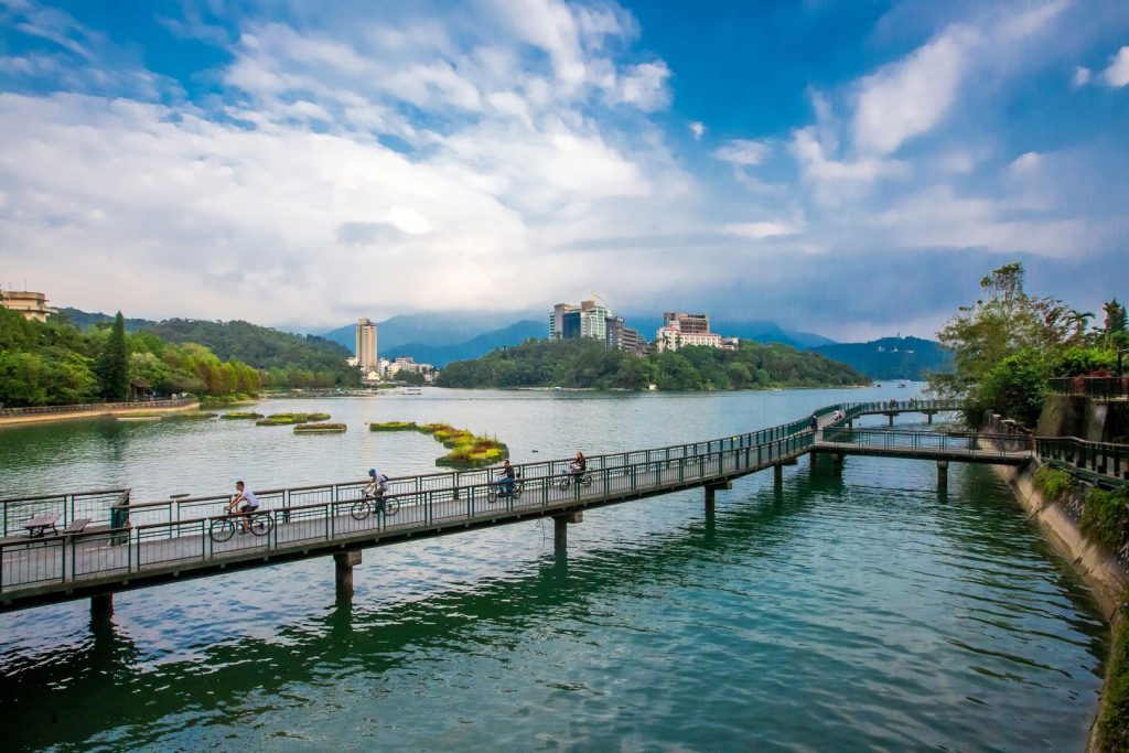 Nhật Nguyệt Đàm - Đài Loan: Vẻ rạng ngời nơi đất trời giao hòa